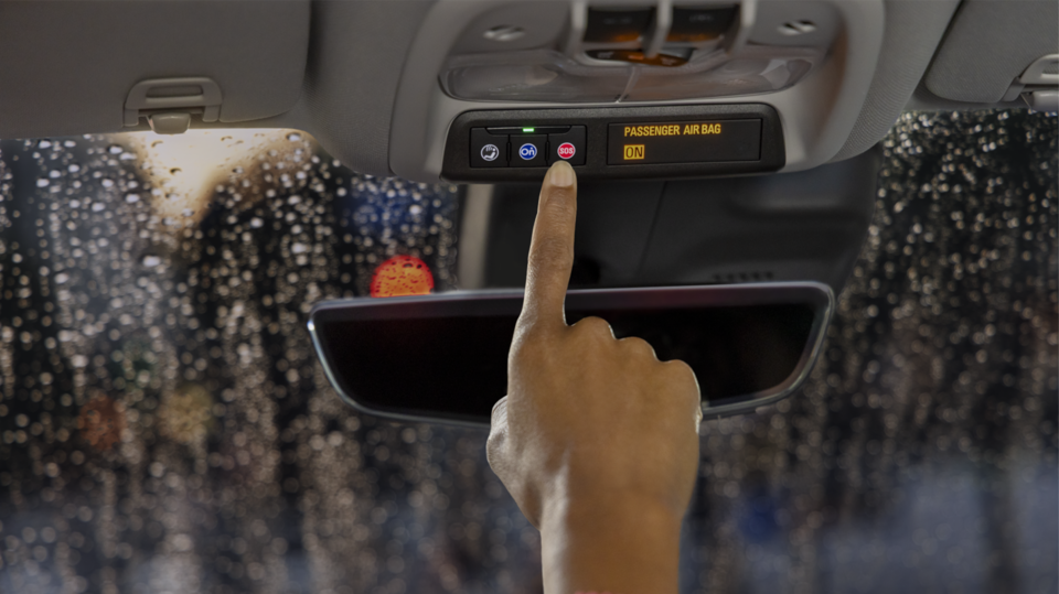 5 Things to Know About Crisis Assist | OnStar Tips