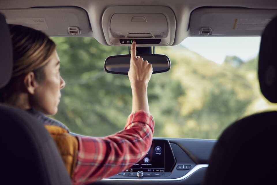 9 Safety Driving Tips for Every Driver | OnStar Tips