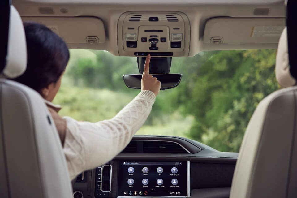 Which Button Do You Push | OnStar Tips